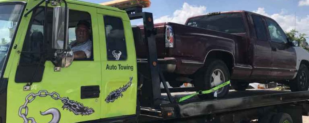 Home [axisautotrucks.com]